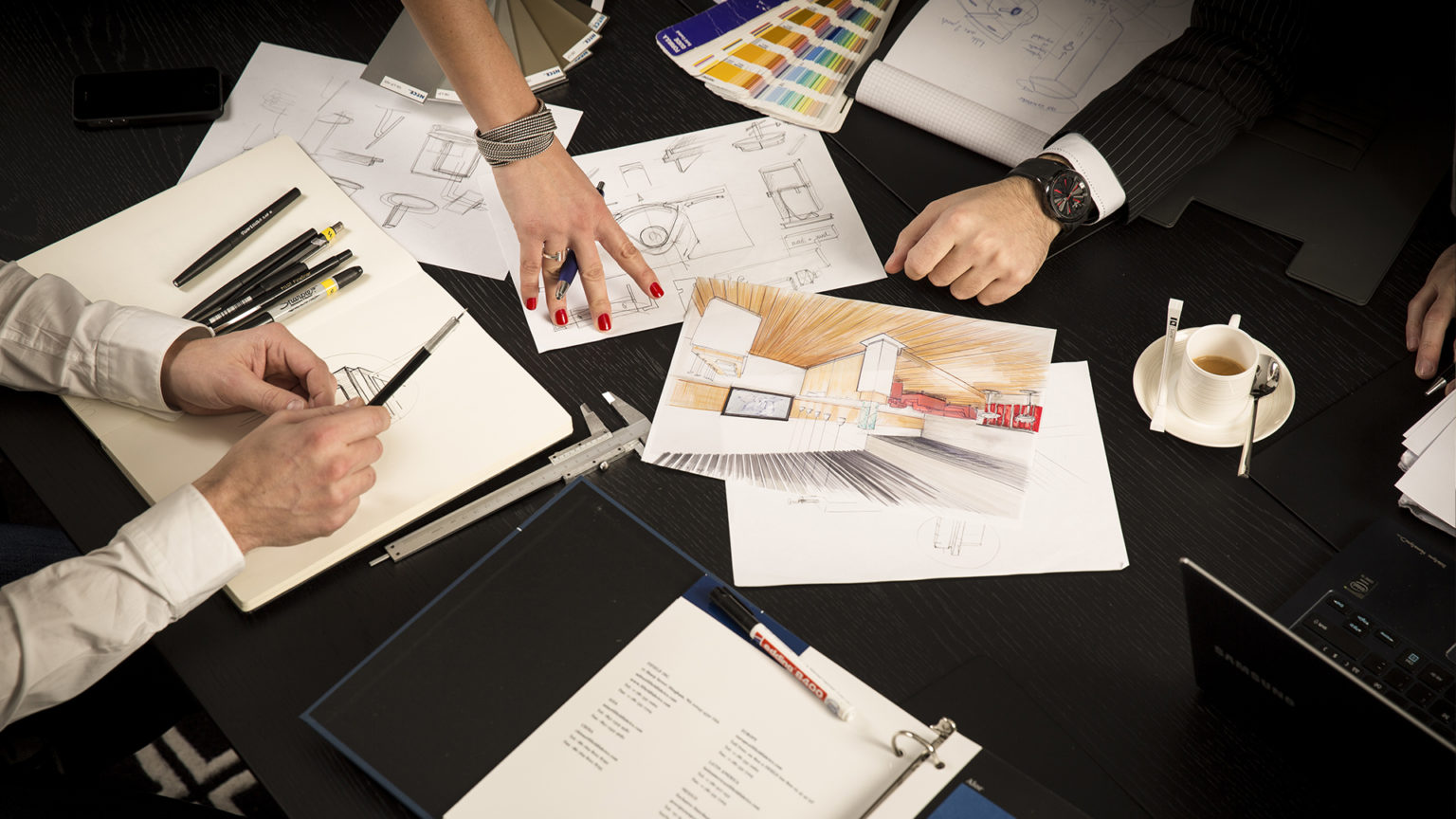 Pac Team Group - DISPLAYS - PACKAGING - FIXTURES DESIGN/CONSTRUCTION